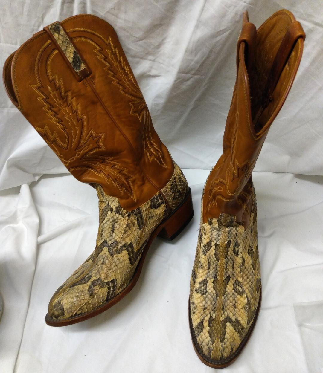 I'm so excited, I'm damn near shaking. : r/cowboyboots